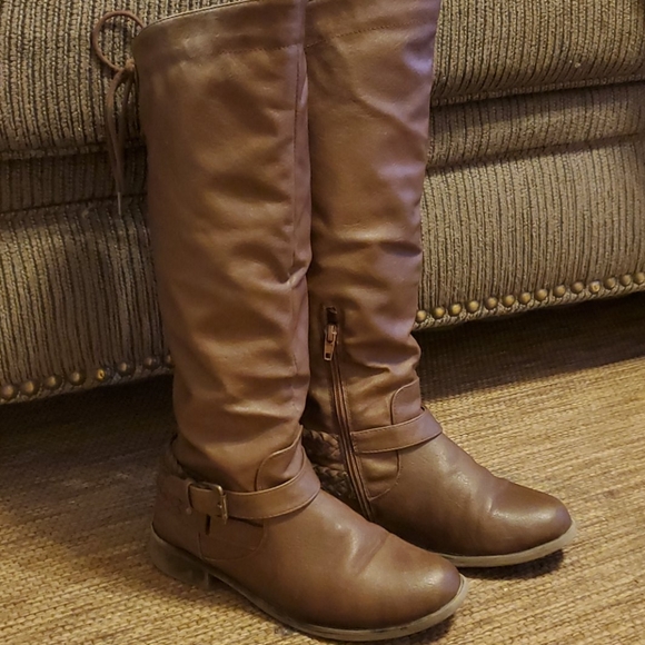 XOXO | Shoes | Xoxo Boots | Poshmark